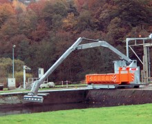 Hydronic K Series Trash Rakes - Lakeside Equipment Corporation